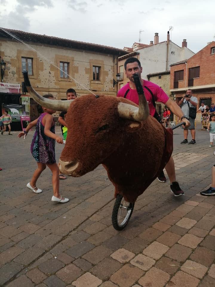 Quiénes somos - Espectáculos El Torico